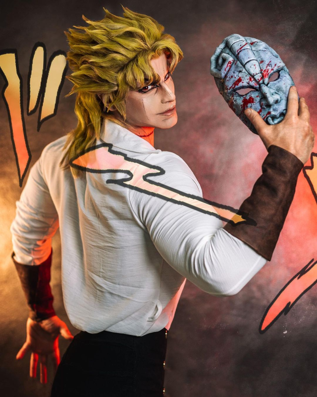义大利CoserTaryn还原《JoJo的奇妙冒险》DIO 迷人霸气笑容秀出好身材！-HotACG